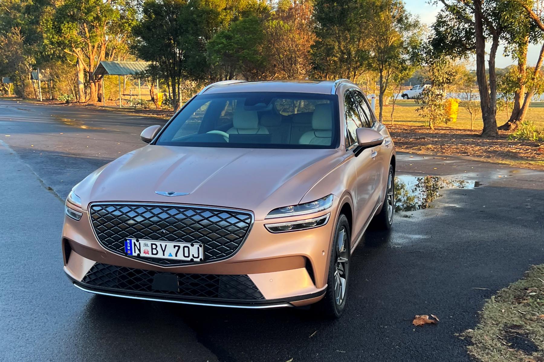 Genesis electric GV70 EV 2023 Review - Your Source for EV News & Reviews