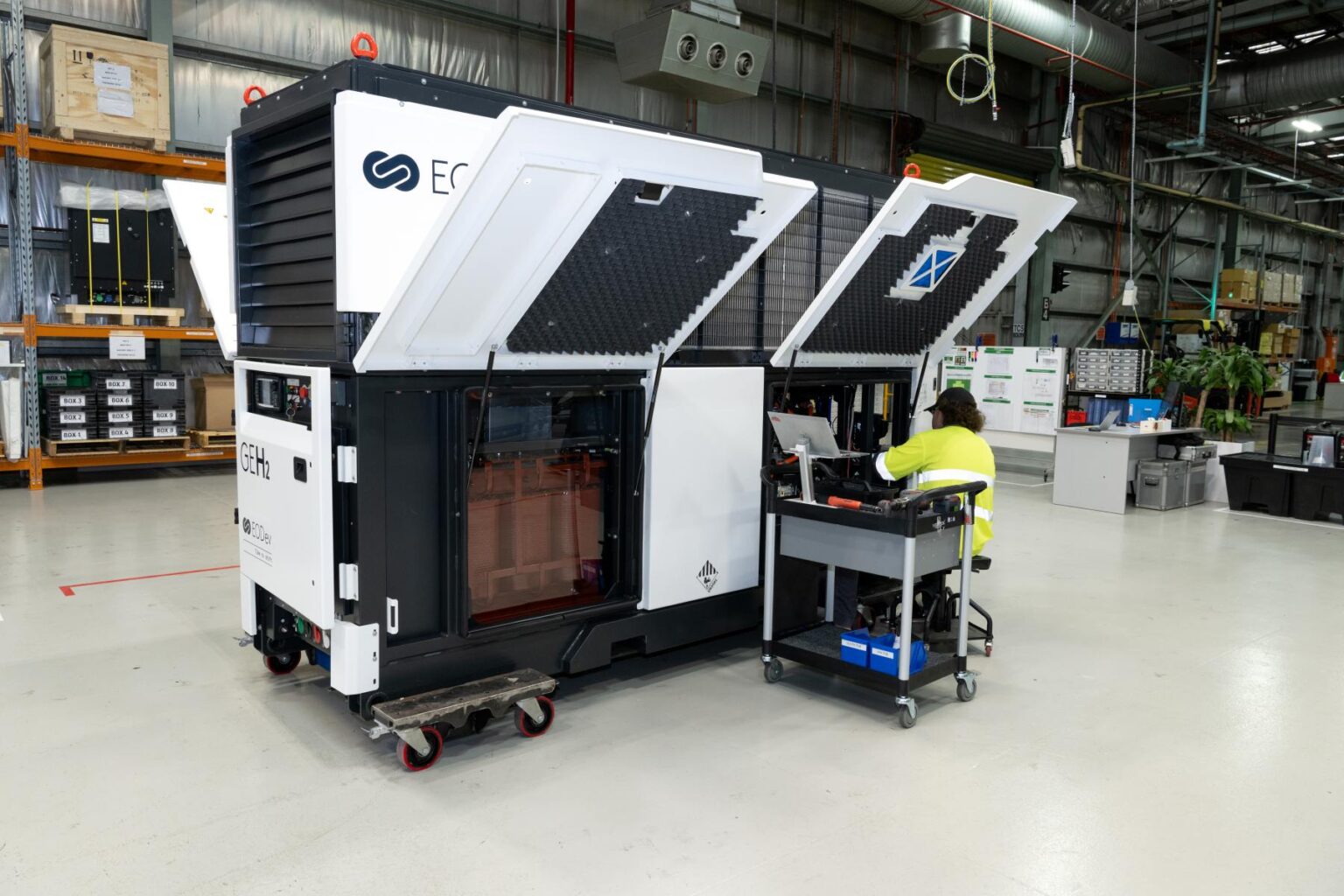 First EODev GEH2 ® hydrogen fuel cell stationary power generator ...